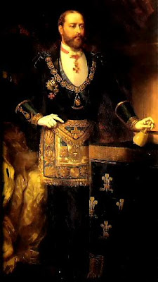 Eduardo VII, rey de Inglaterra, con la vestimenta de Gran Maestre masón ...