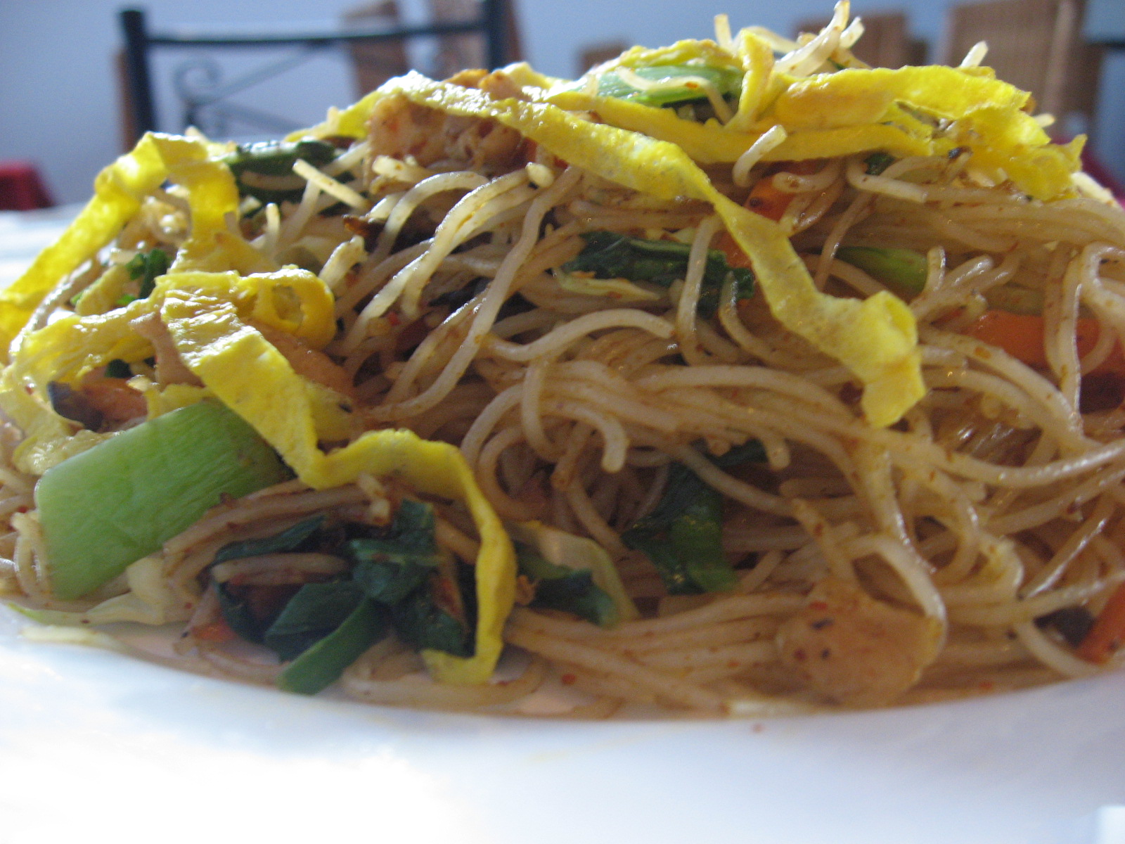 Recettes Mauriciennes et d'Ailleurs: Meefoon épicé à l'indienne