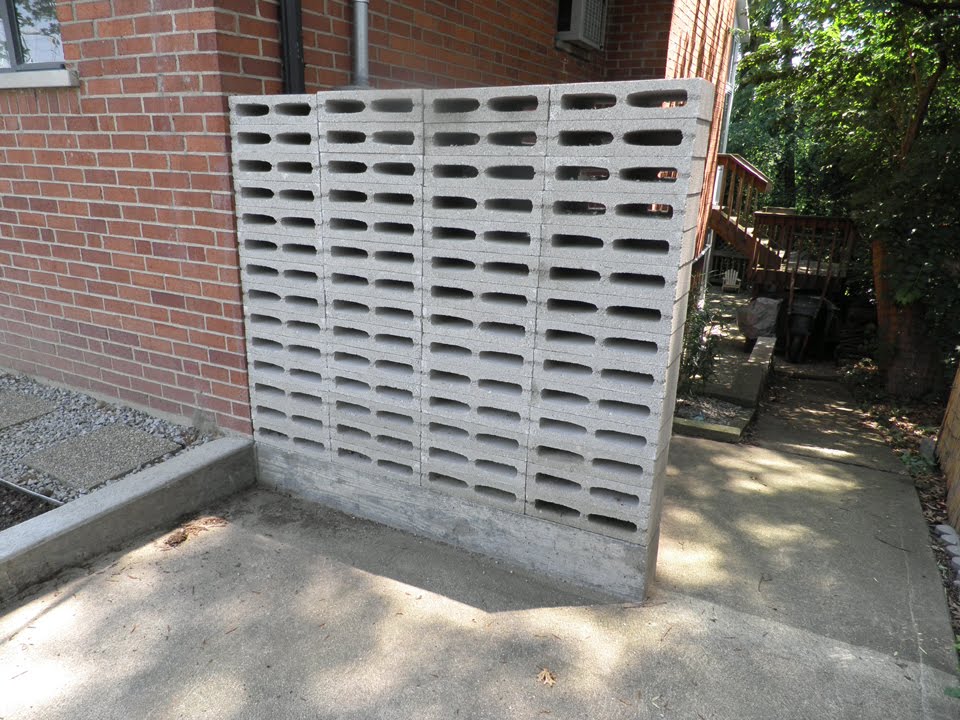 Cincinnati Modernation: Mid Century Curb Appeal - DIY Modern Screen Wall