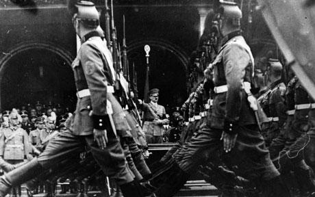 Γερμανία : το κράτος Τιμωρός…το κράτος Δολοφόνος…Ως Πότε Παλικάρια ...