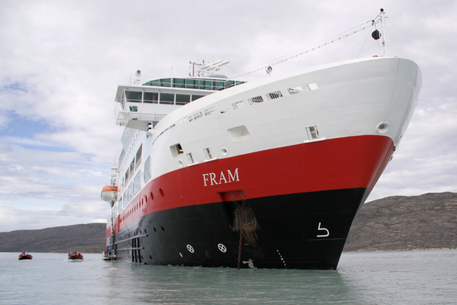 MV FRAM EXPEDITION BLOG: July 2010