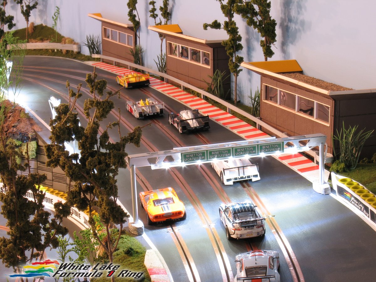 WLF1 Ring - amazing Scalextric setup | Retro Rides