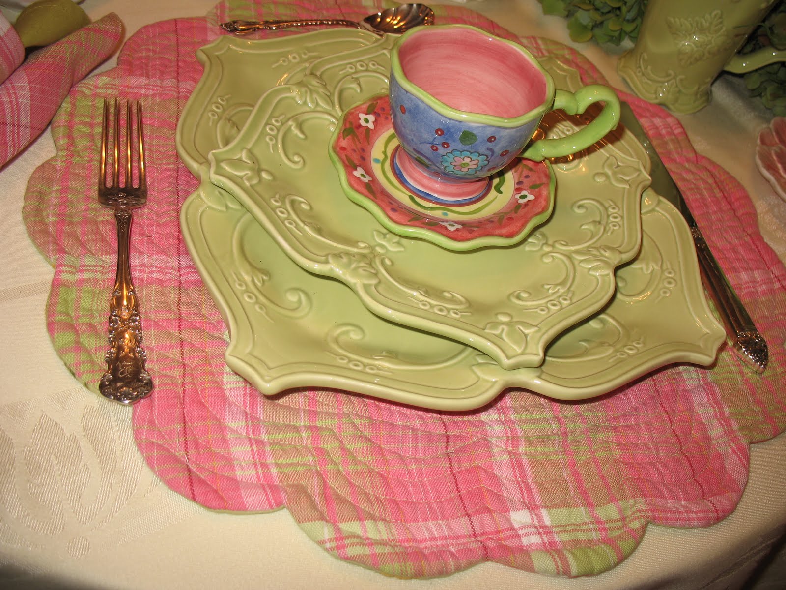 Miss Bloomers : Lime Green Hydrangea Inspired Table