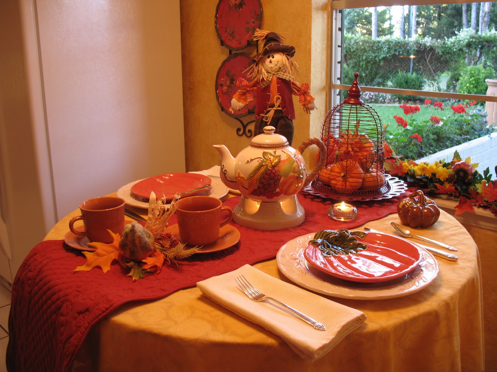 Miss Bloomers : Fall Tea Party