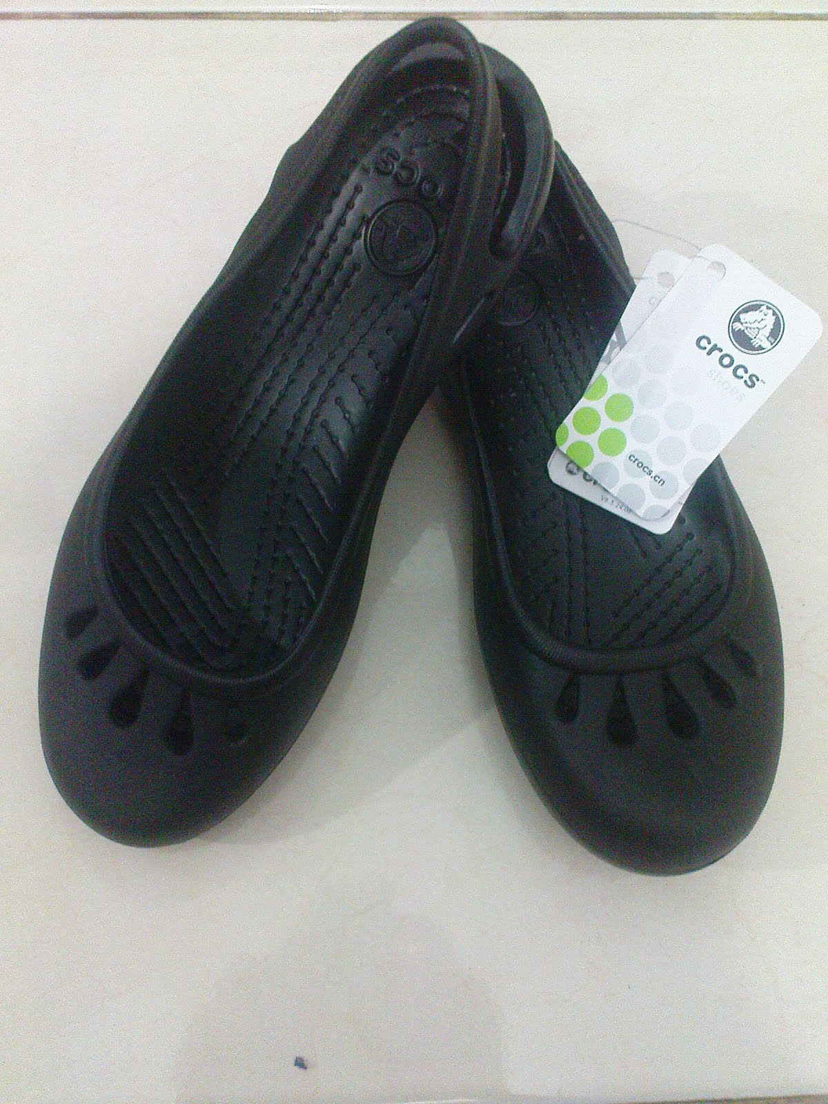 rachelshops: SEPATU CROCS