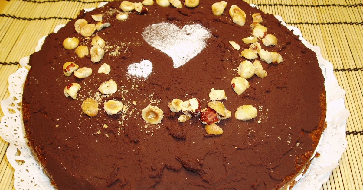 LA COCINA DE PINKY: PASTEL DE CHOCOLATE Y AVELLANAS