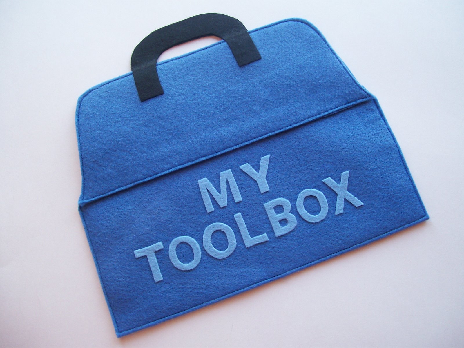 Serving Pink Lemonade: Felt Toolbox