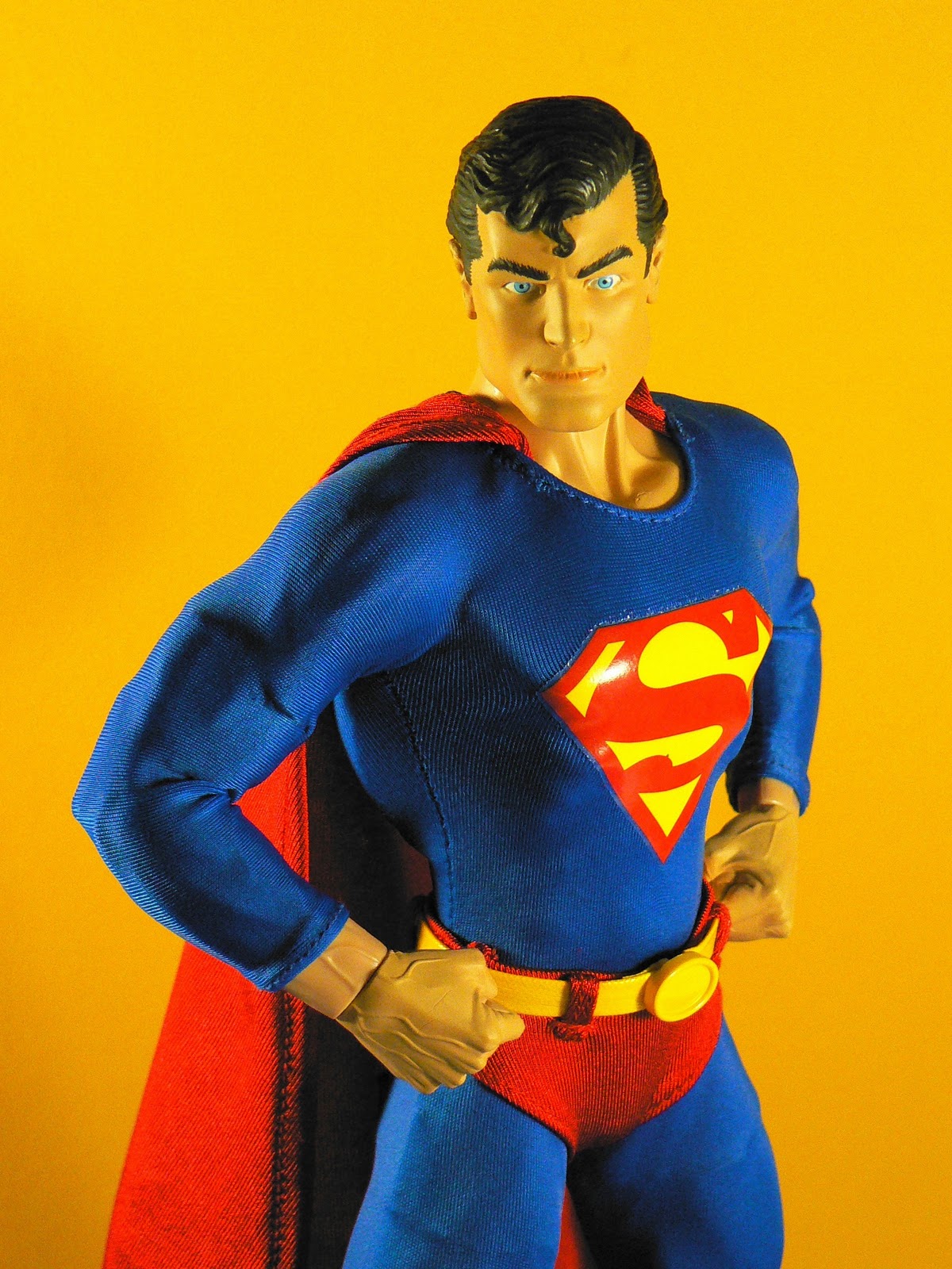 Super-DuperToyBox: DC Direct 13" Deluxe Collector Classic Superman
