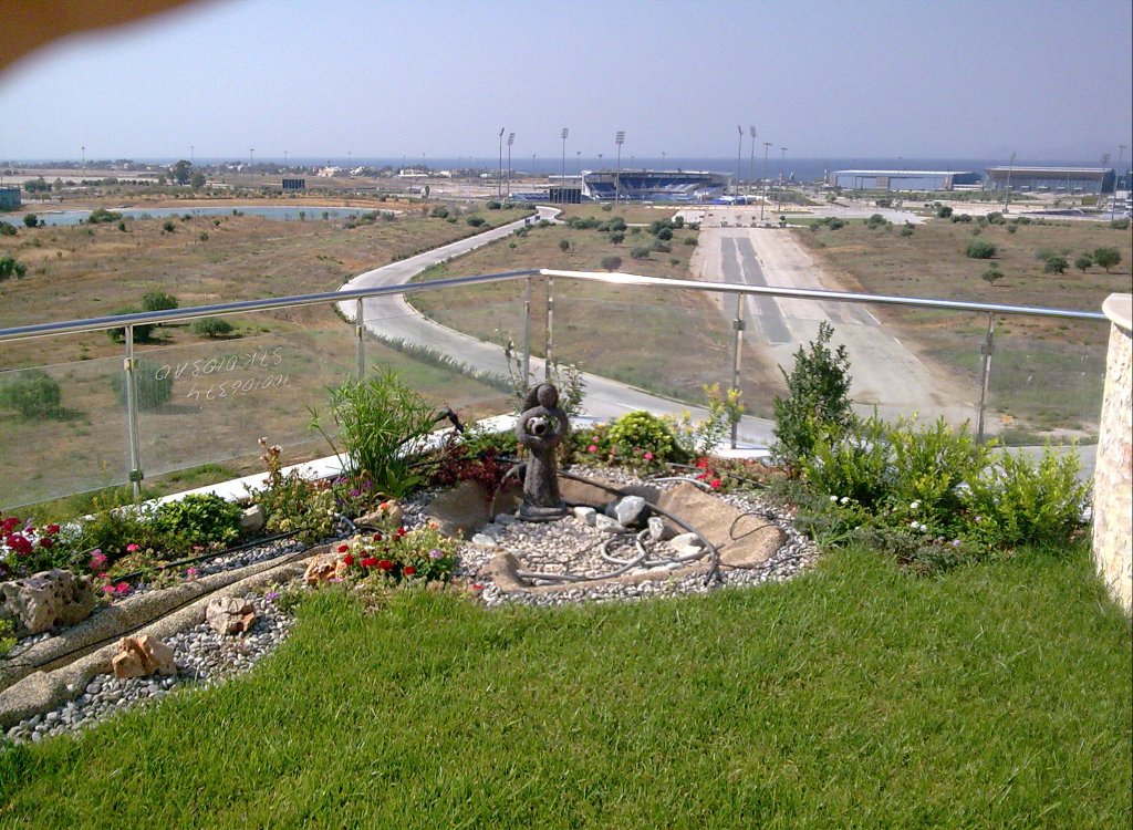 ΤΑΡΑΤΣΟΚΗΠΟΣ...Ο ΚΗΠΟΣ ΤΩΝ ΠΟΛΕΩΝ: Ταρατσόκηπος στον Άλιμο