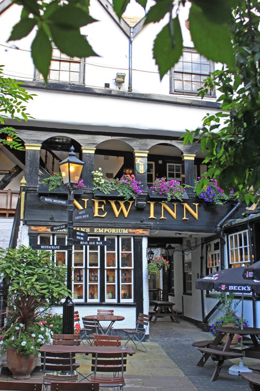 Captain Ahab's Watery Tales: September 2010