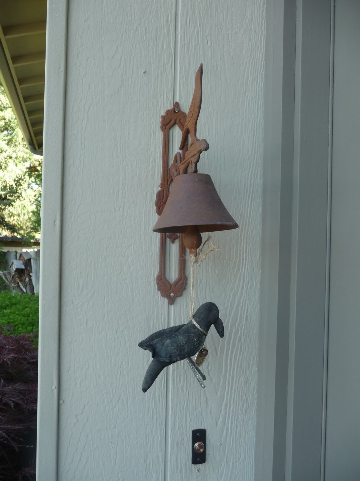 ATTIC CLUTTER: CROW BELL