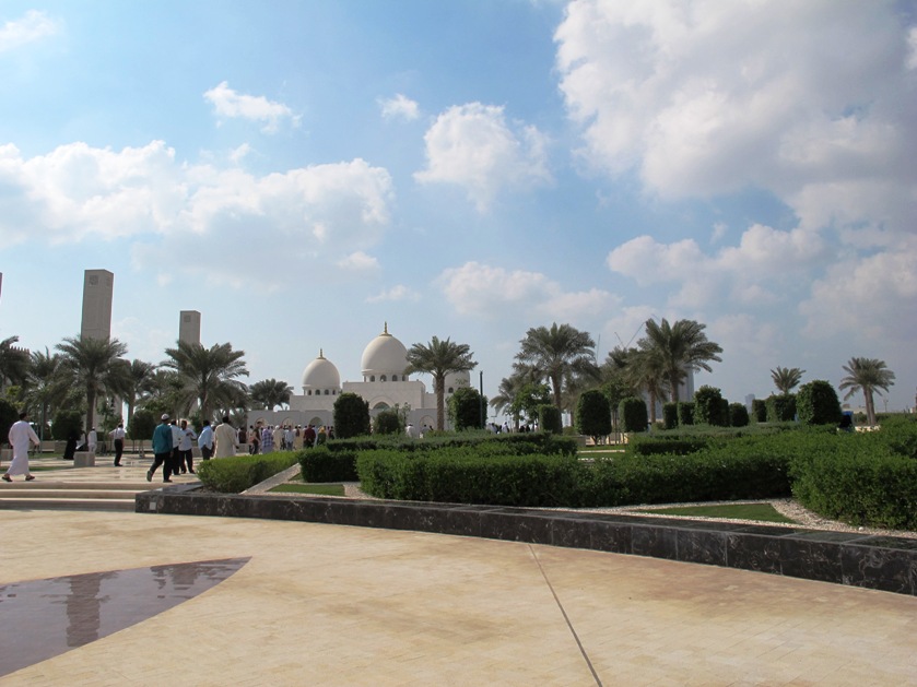 Story of a Trailing Spouse: Sheikh Zayed Mosque...