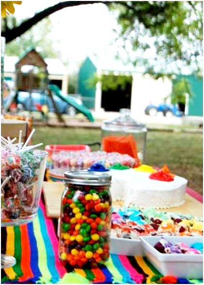 A Colorful Rainbow Art Birthday Party - Party Ideas | Party Printables Blog