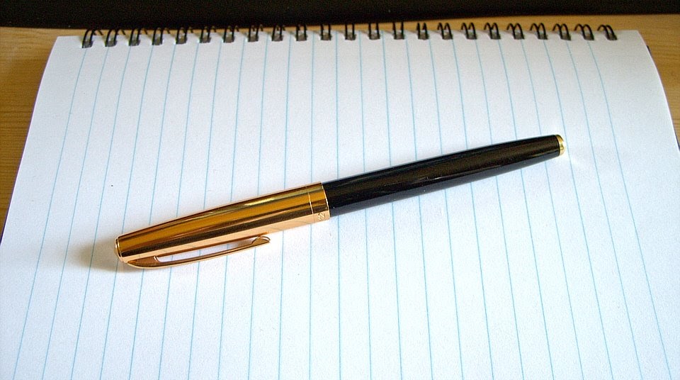 Future Nostalgic Review Dux 612 Fountain Pen Future Nostalgic Review Dux 612 Fountain Pen