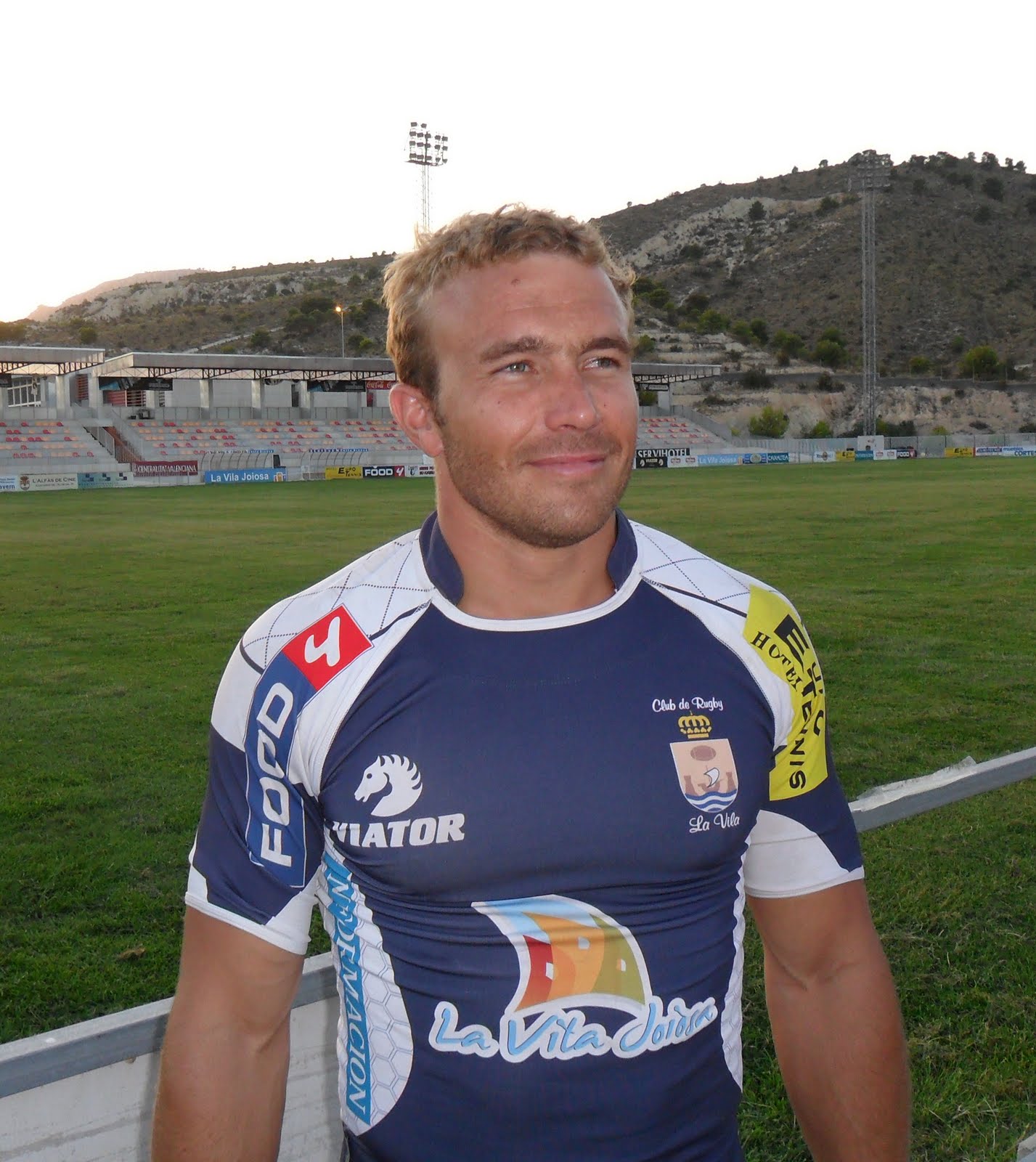 SCREAM of Rugby: C.R. La Vila ficha a Nathan Reid