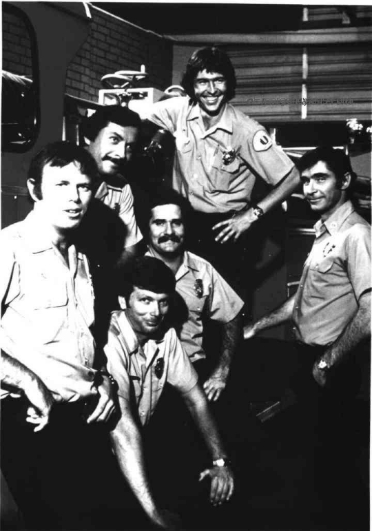 I Am A Boomer: Emergency! Squad 51 Calling Rampart!