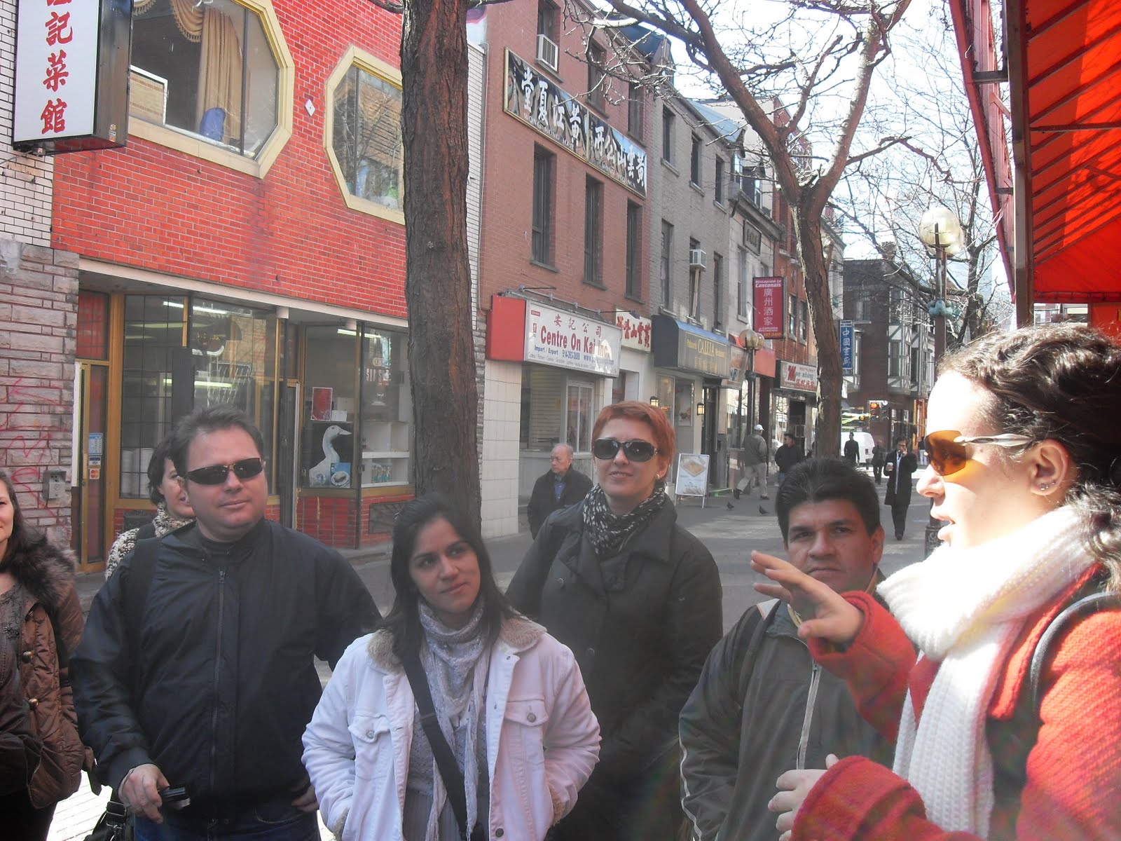 Francisation Place Dupuis