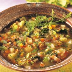 Soup of escarole and fennel tops CUCINA NATURALE