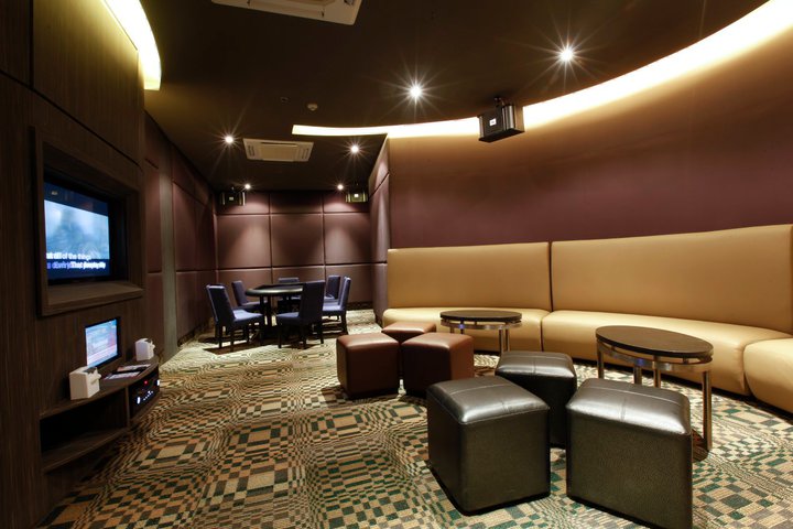 Red Box Karaoke Cebu Pictures | Cebu Pictures