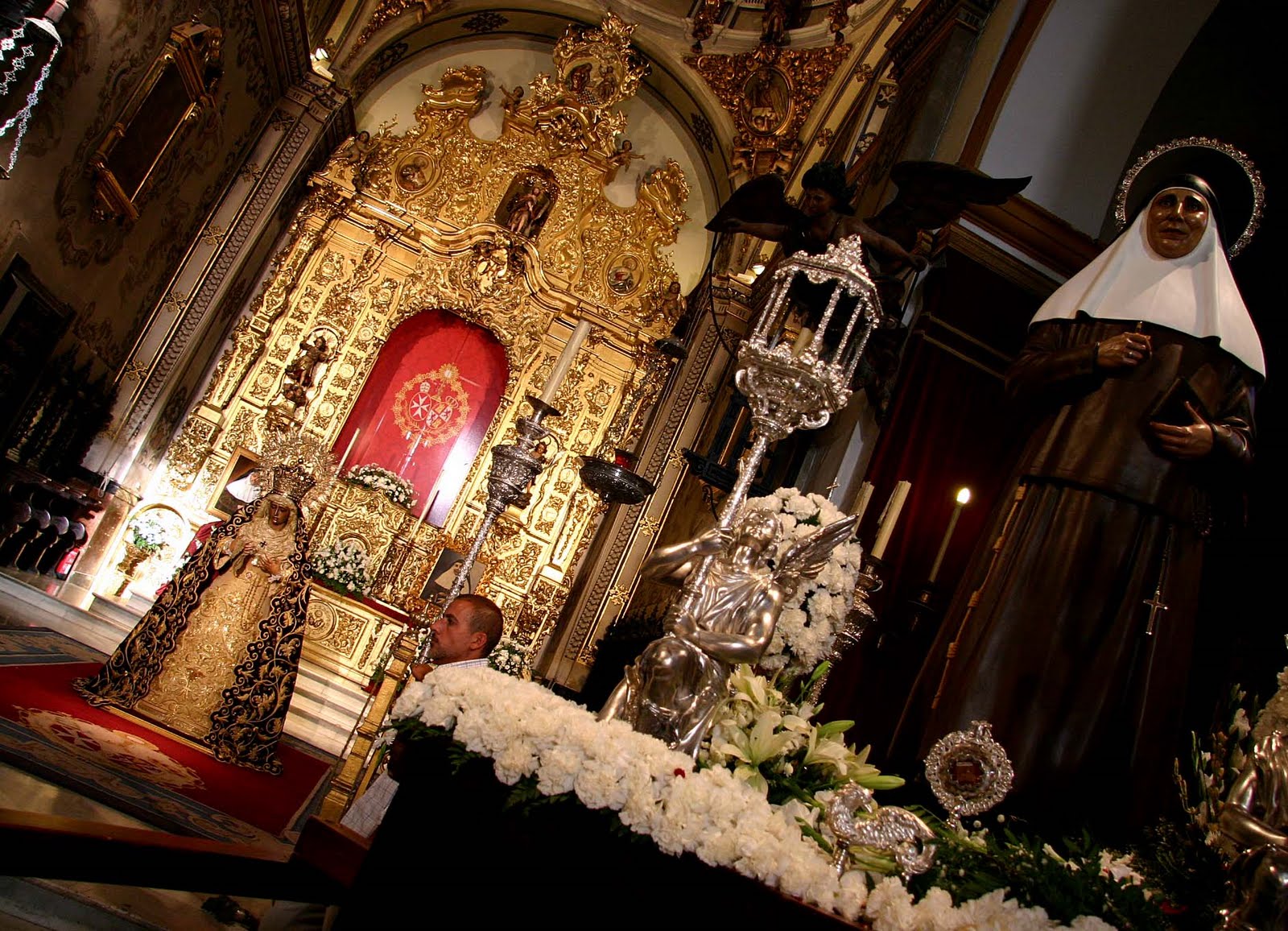 REPORTAJE: Procesión de la Beata María Purísima de la Cruz