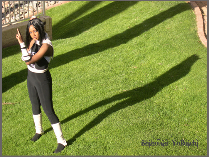 cosplay picture: Perfect Bleach Shihouin Yoruichi Cosplay