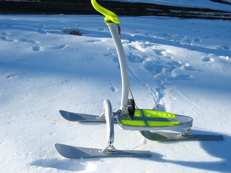 wackyboards: TriSki by EzSki