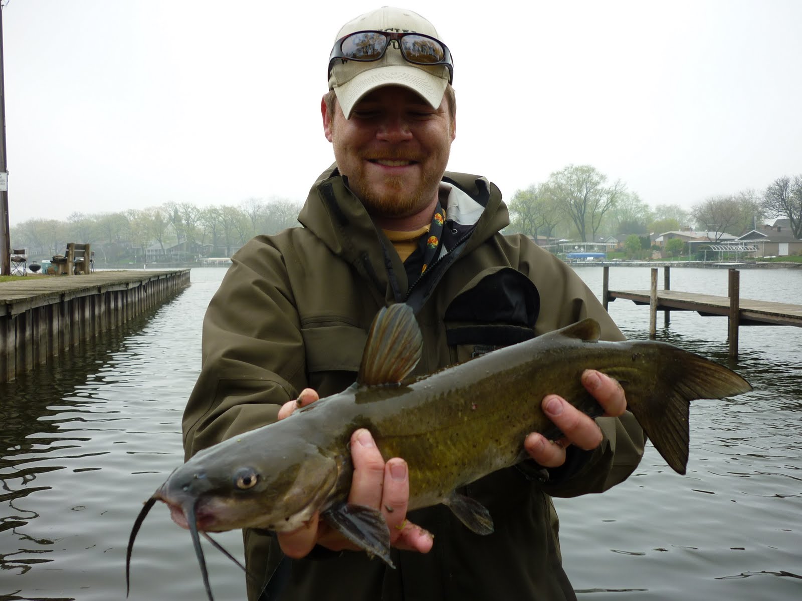 Illinois Wisconsin Fishing: carp fishing (fox chain of lakes, il)