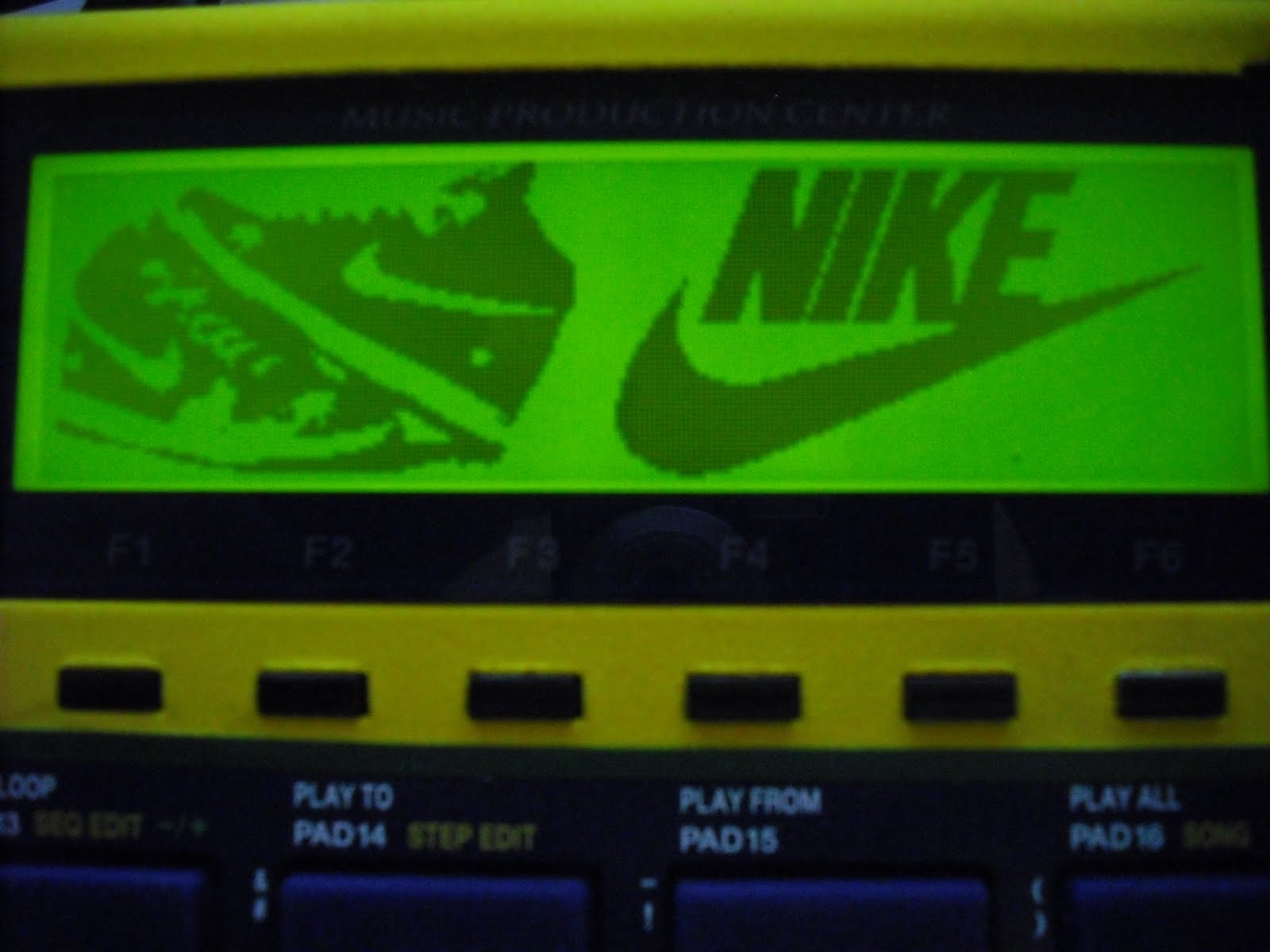 CUSTOM MPC SPLASH SCREENSHOTS