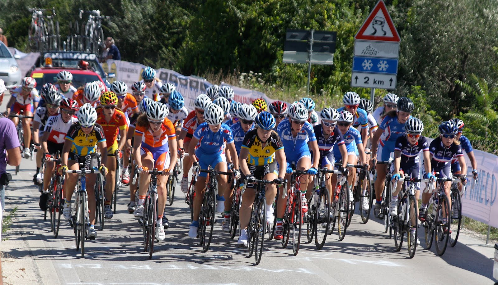 THE NEW "LIFE OF DWIGHT": Norwegian junior cycling team at Nascondiglio ...