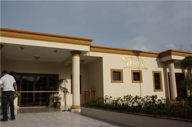 Gobierno entrega moderna funeraria en la zona sur de Santiago.