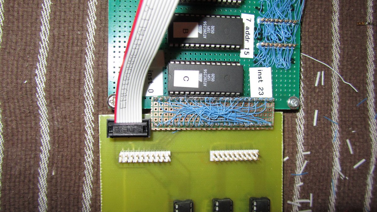 Homebrew CPU: Program counter + instruction buffer is complete!