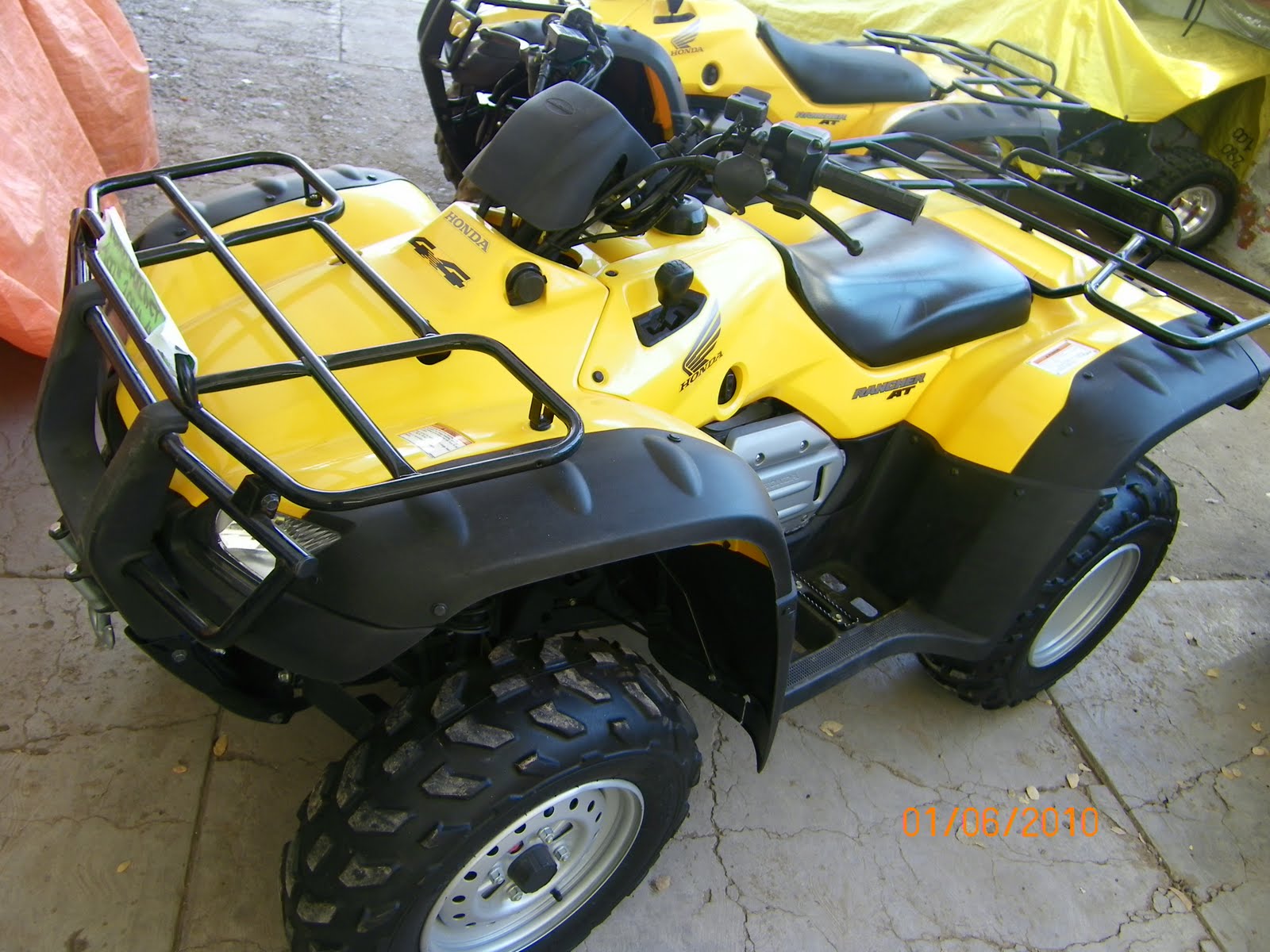 venta de motos: Honda rancher 400cc 4x4