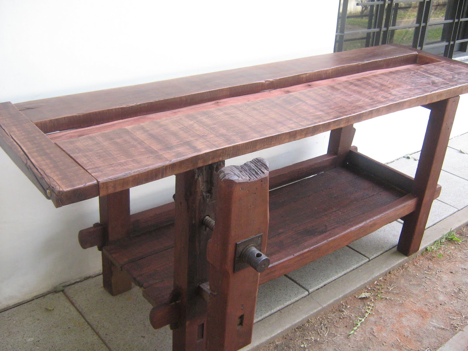 Muebles Tres Hermanos: BANCOS DE CARPINTERO