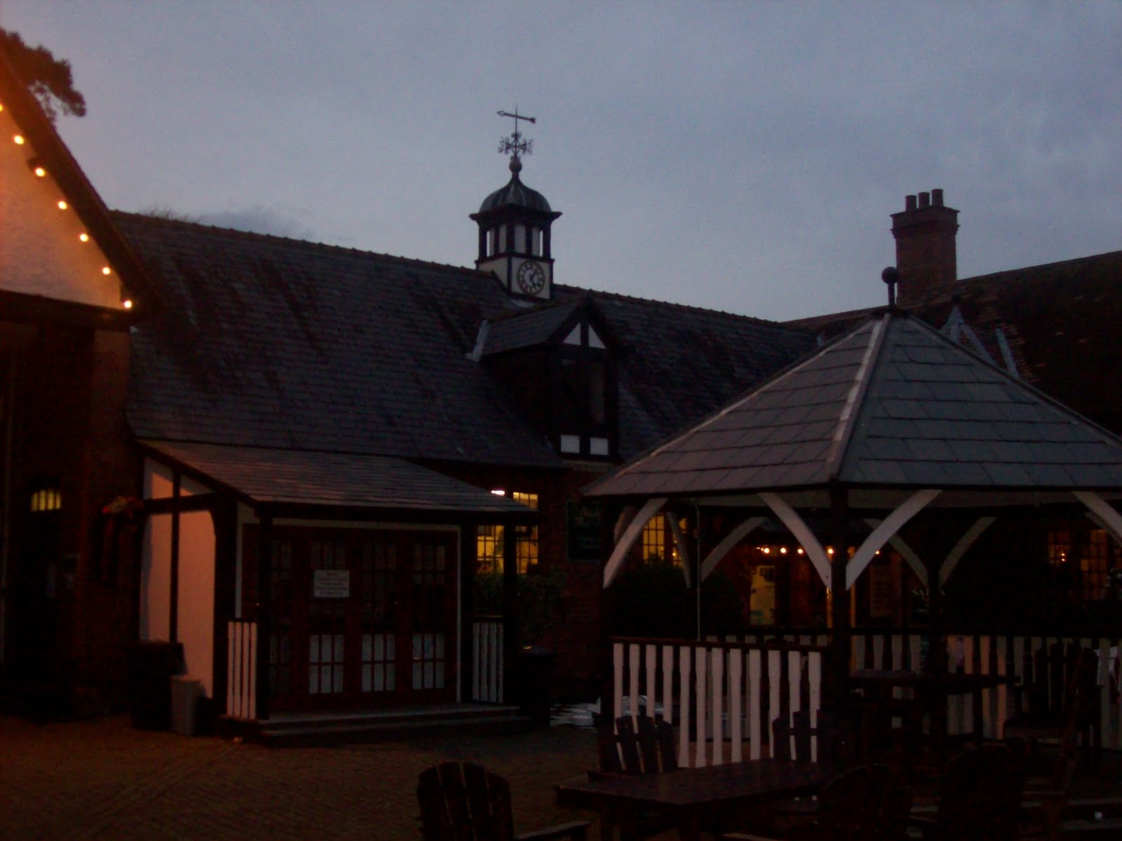 A GHOST HUNTERS DIARY: BLAKEMERE CRAFT CENTRE