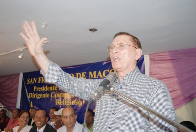 : LUIS INCHAUSTI REÚNE MILES DE DIRIGENTES COMUNITARIOS Y RELIGIOSOS EN ...