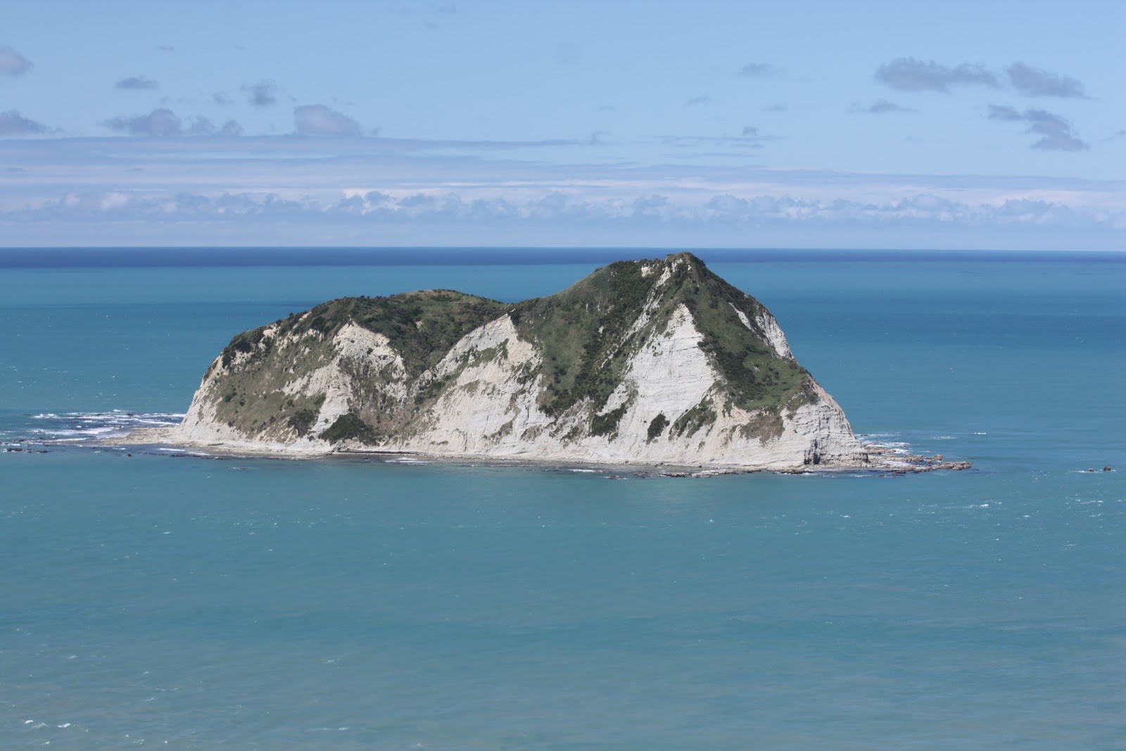 THE KIWI KRONICLES: Day 35 Te Kaha, Hicks Bay, East Cape Lighthouse and ...
