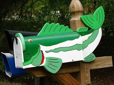 Somethin Odd: Awesome and Interesting Mailboxes Around the World