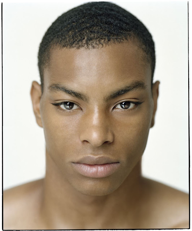 Idoll Magazine: SHAWN SUTTON