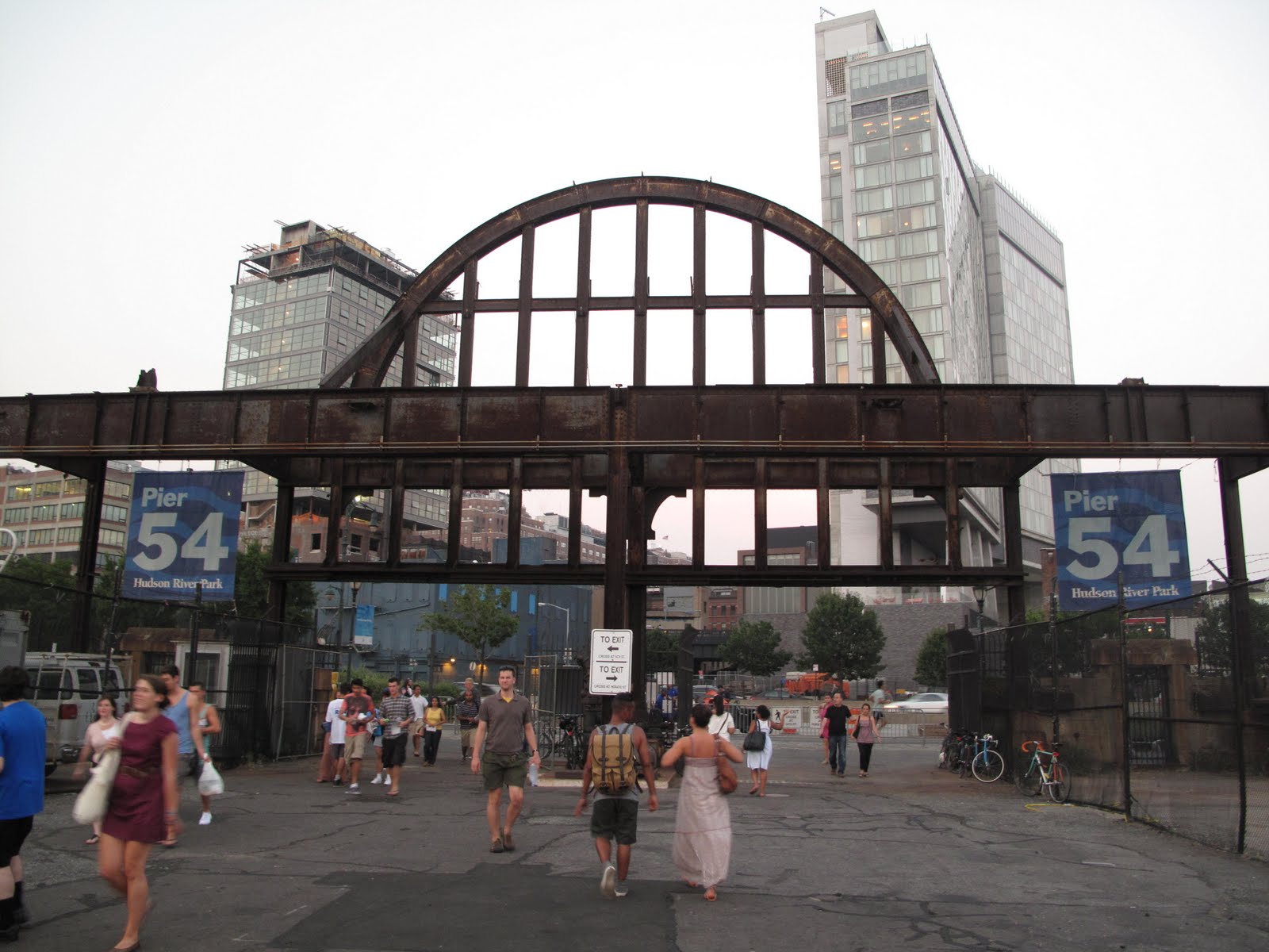 PhotoGoneGlobal: Pier 54, Chelsea, New York City