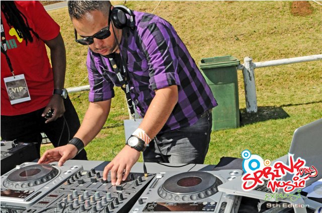 JOEY ILLNESS: DJ Voodoo Extendz