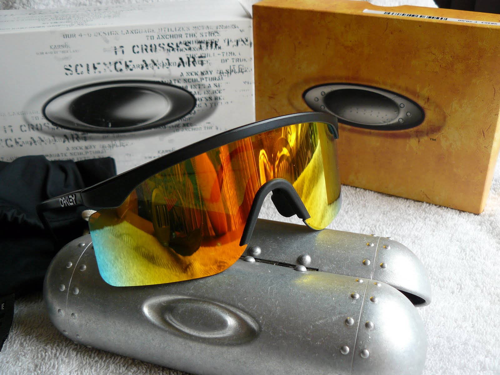 Me and my Oakley: My Vintage Oakleys