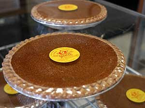 Mama's Army: DELICIOUS BEAN PIE RECIPE