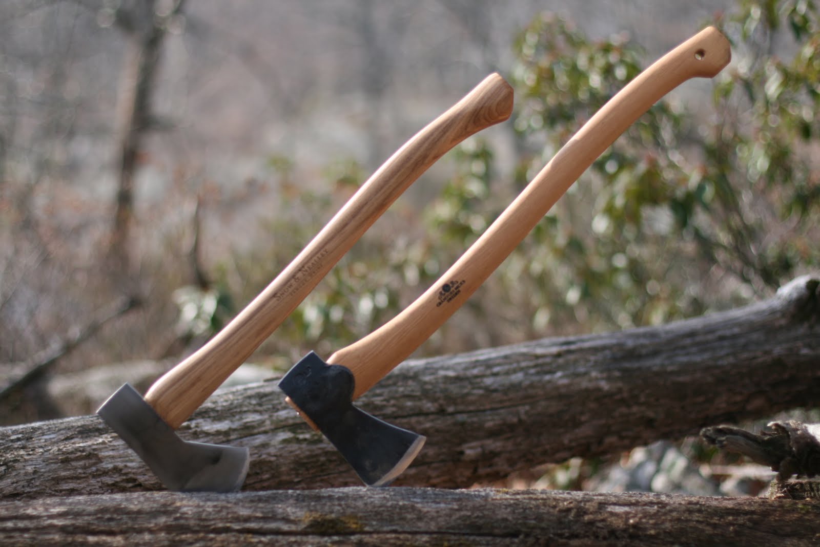 Wood Trekker: Snow & Nealley Hudson Bay Axe Review