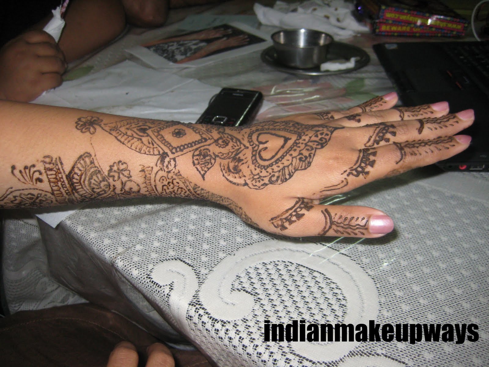 INDIAN TATOO AKA MEHENDI!!!!! | indianmakeupways