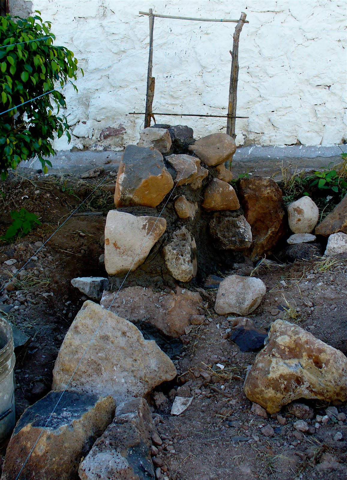 Alt. Build Blog: Constructing A Mortared Stone Wall