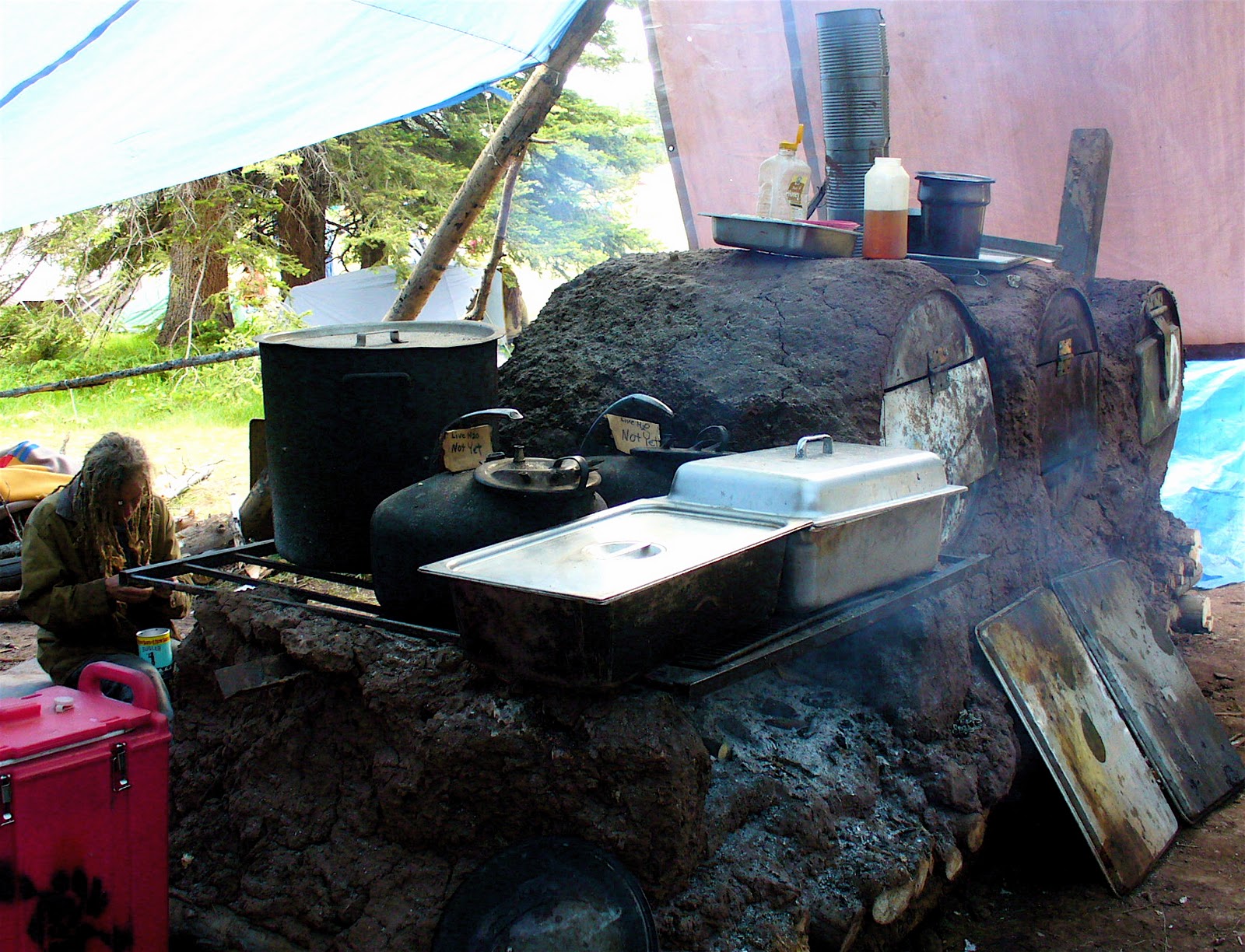 Alt. Build Blog: Rainbow Gathering Kitchen