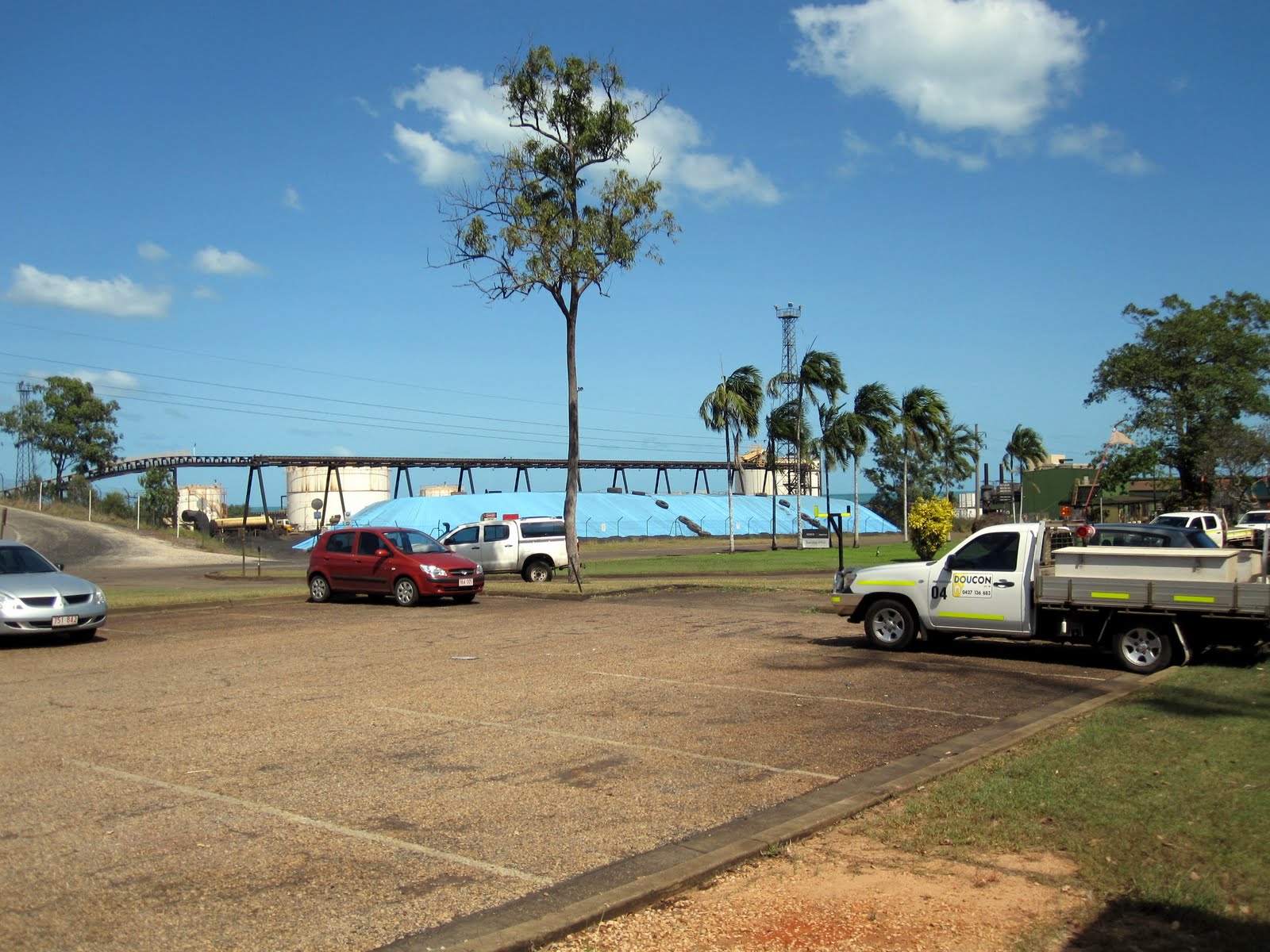 Mike's Flying: Flying to Gove, Groote and Bickerton Island.