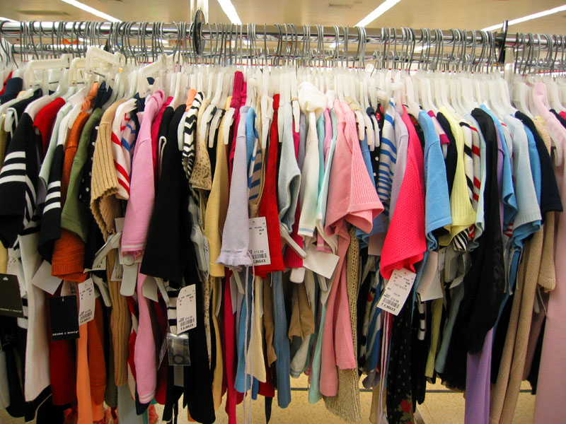 TEACHER SARA: CLOTHES