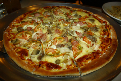 Frank and Mikes Bakery: Vizco's Restaurant and Cake Shop Baguio City