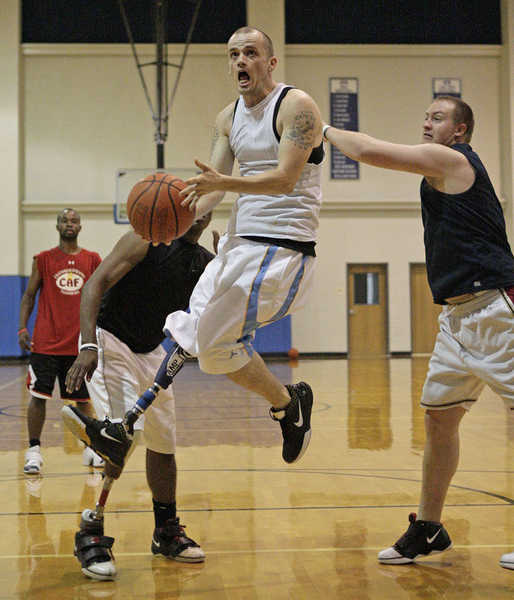 Media dis&dat: Texas amputee basketball team members prove themselves ...